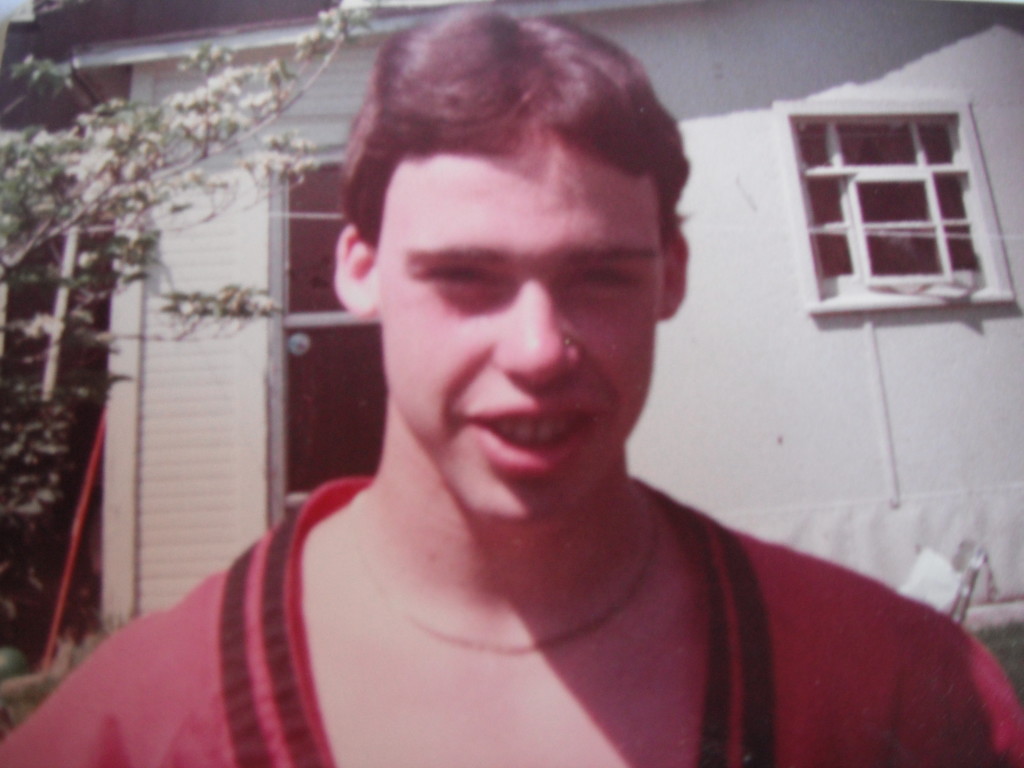 Secret Mirror Feel It Real Method | FreeNeville.com